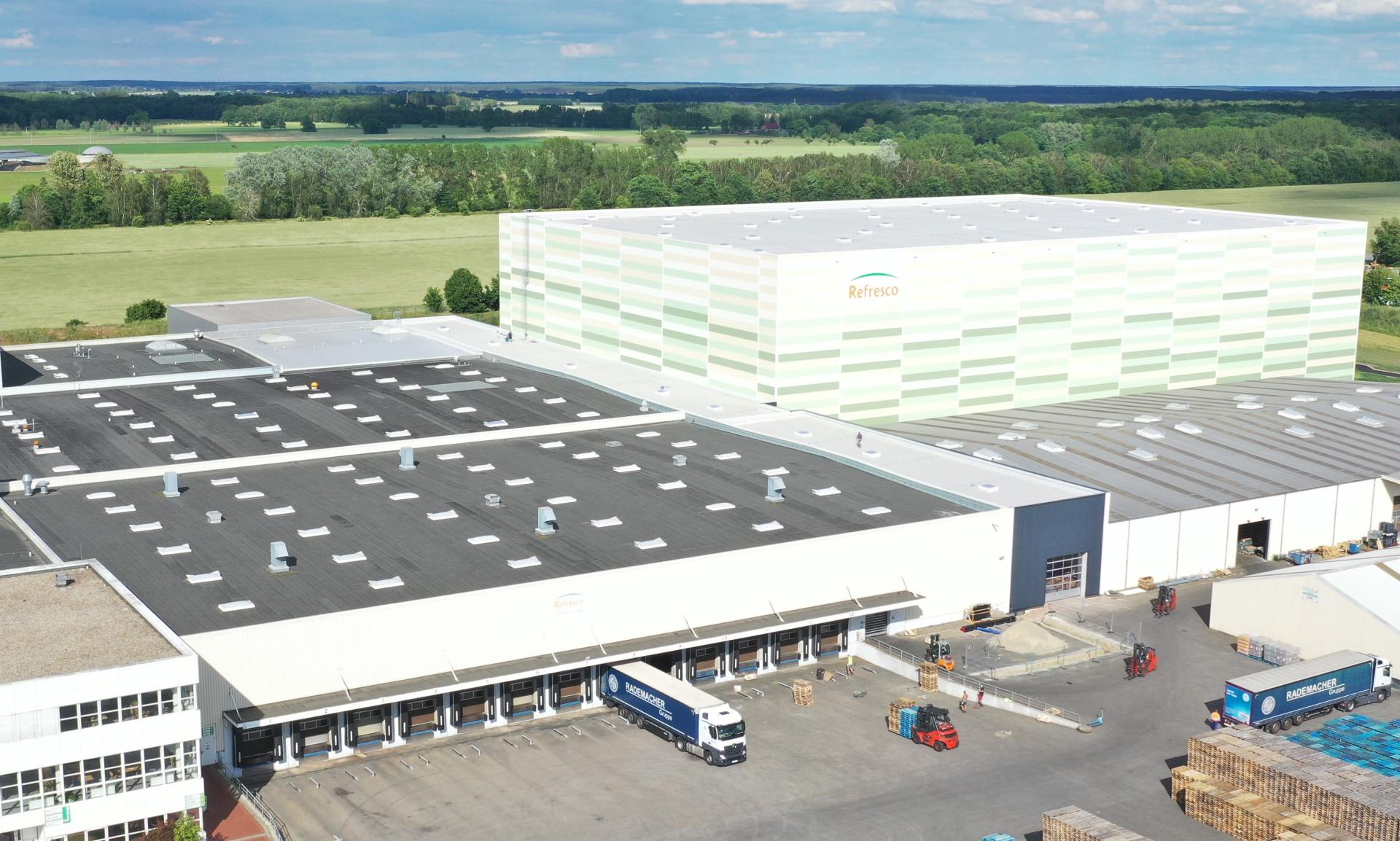 Refresco opens state-of-the-art high-bay warehouse in Germany | Refresco